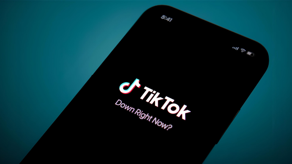 Is TikTok Down Right Now - TTS Vibes